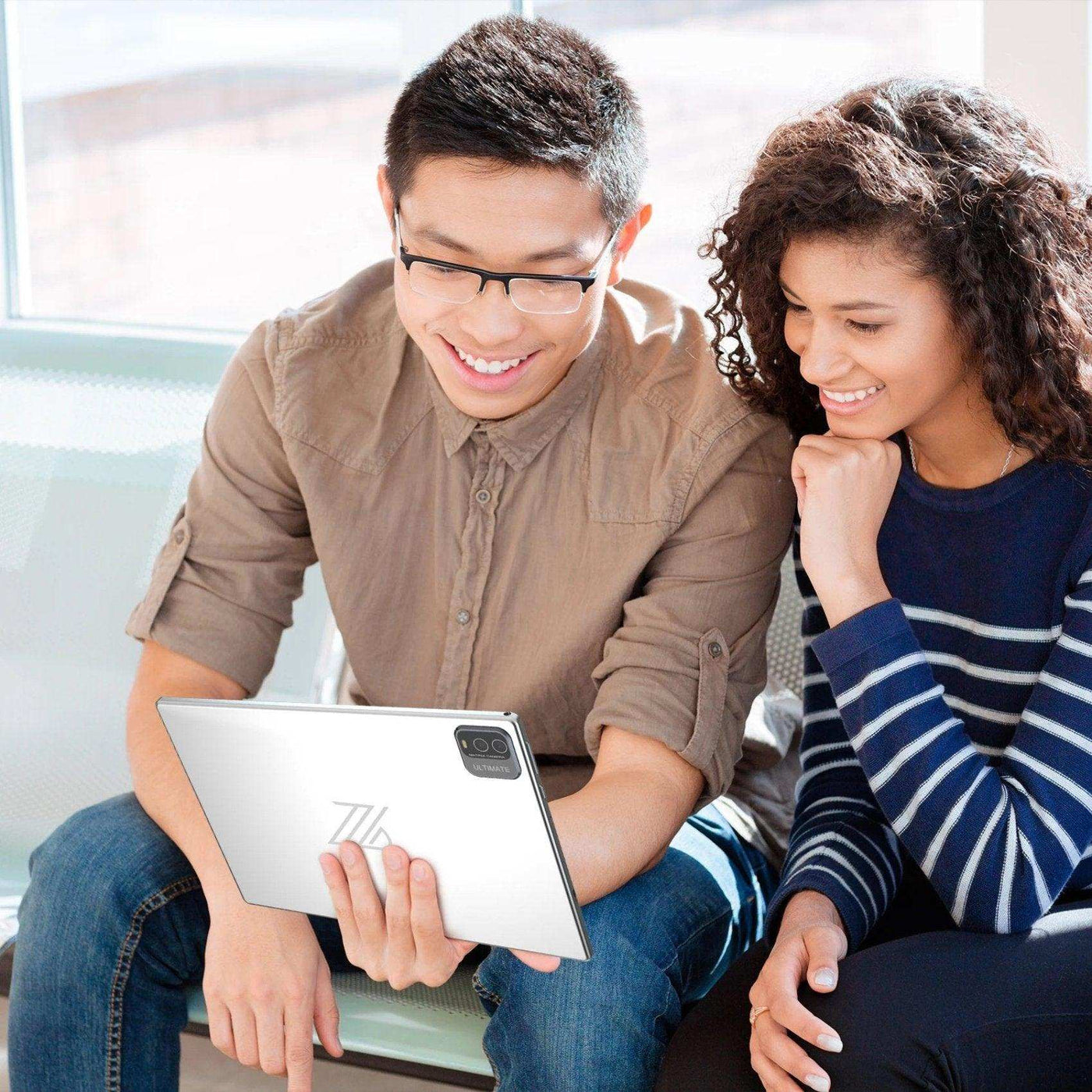 TUTT CP20 2 in 1 Tablet 10.1 Inch FHD Android 13 12GB RAM + 128GB